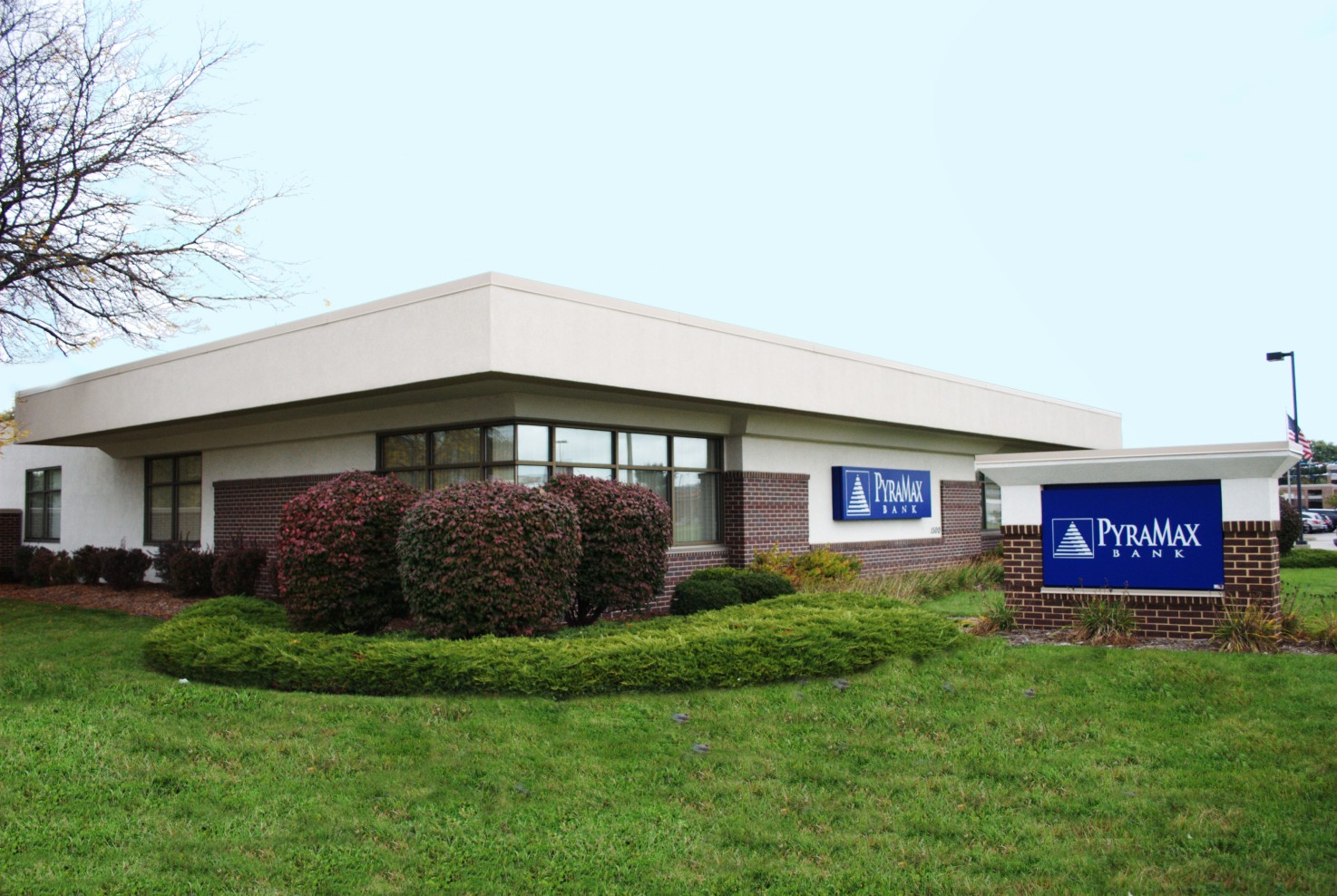 Waukesha - PyraMax Bank