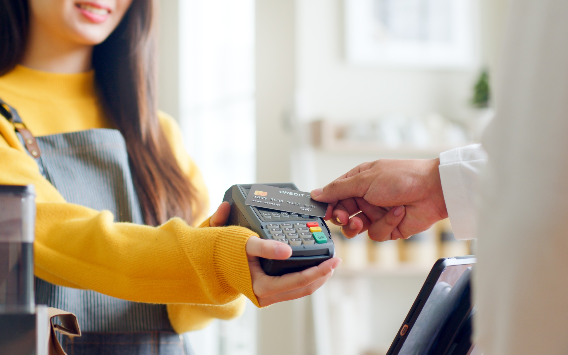 Understanding Merchant Services: Everything You Need to Know - PyraMax Bank